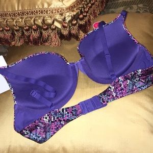 Maidenform | Intimates & Sleepwear | Maidenform Custom Lift Bra 36b ...